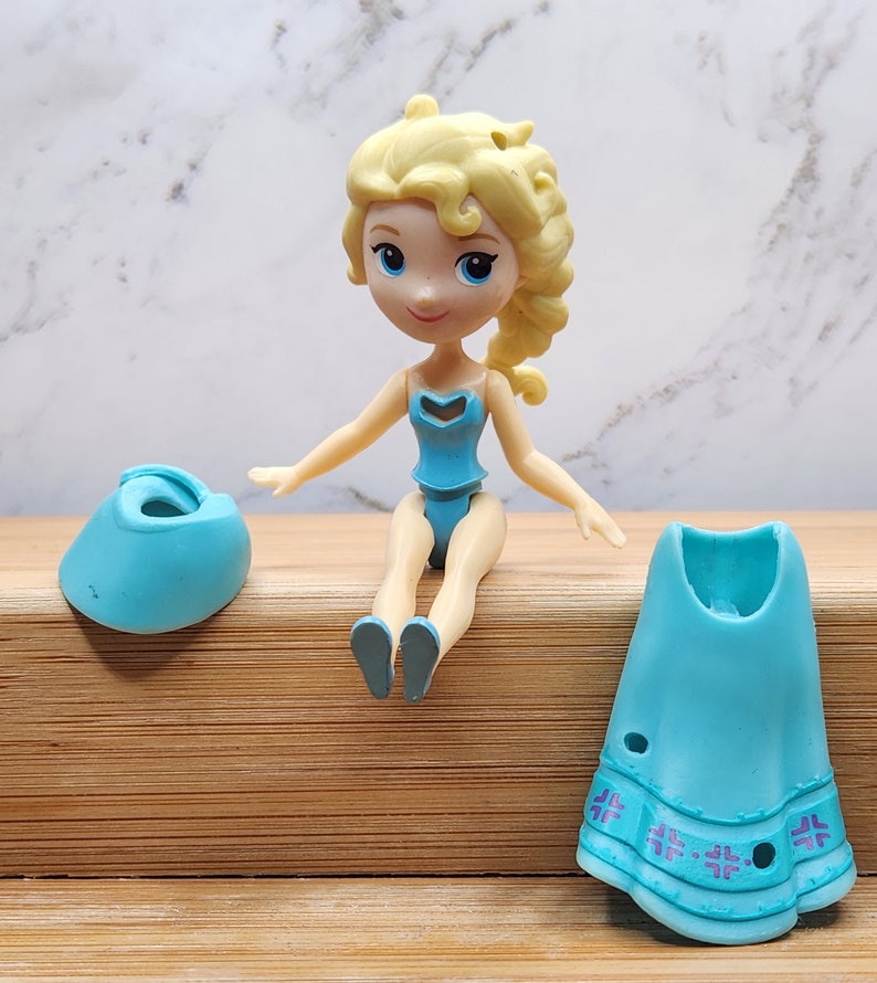 FROZEN DISNEY FIGURE, Anna, Elsa, Olaf. Individually or Price for a Set ...