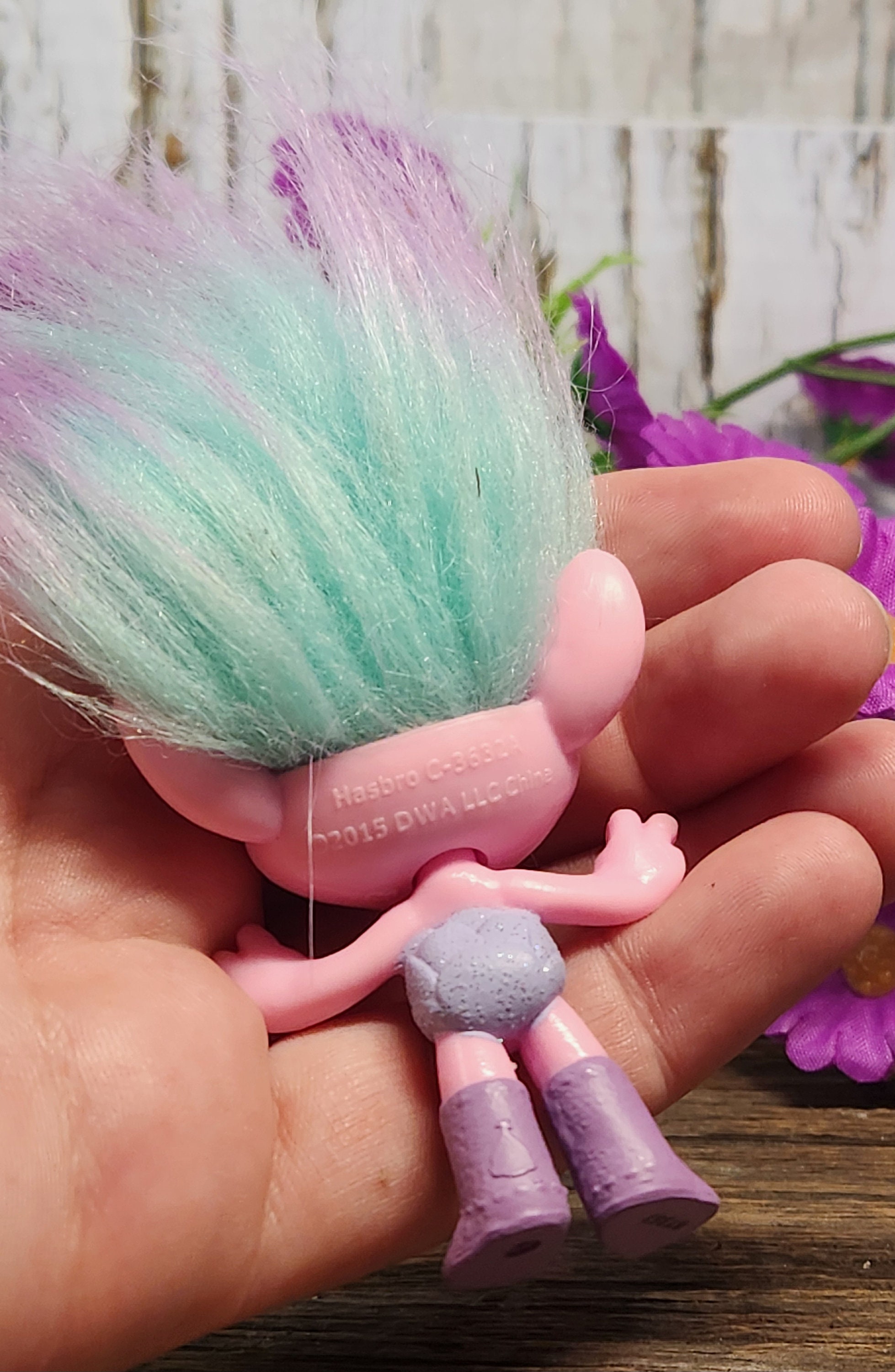 TROLLS Collectible Figure, Branch, Poppy Satin Gold. Trolls Dreamworks ...