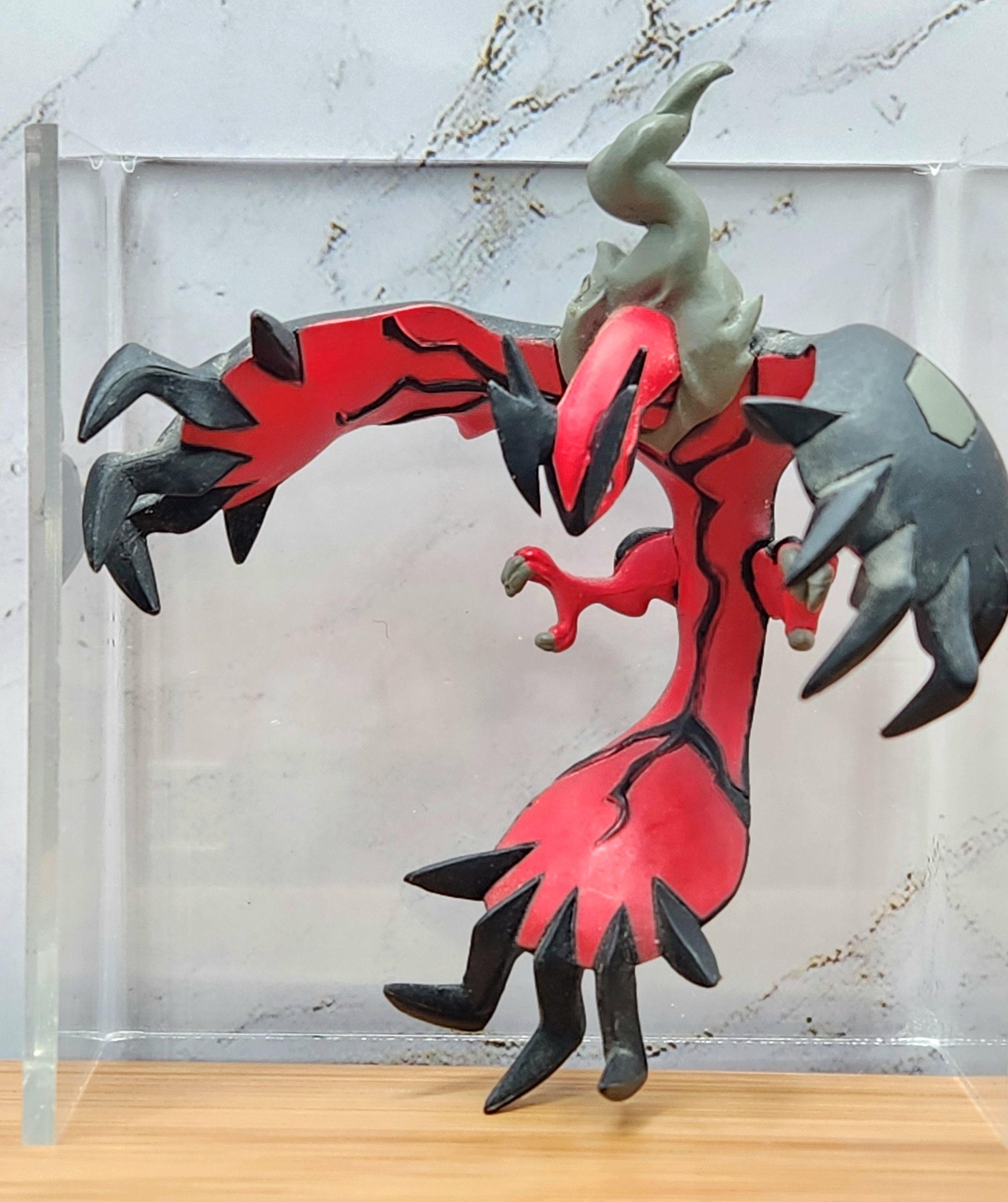 POKEMON YVETAL Figure. 8 Cm De Hauteur. Rouge Noir Et Gris. Pokemon ...