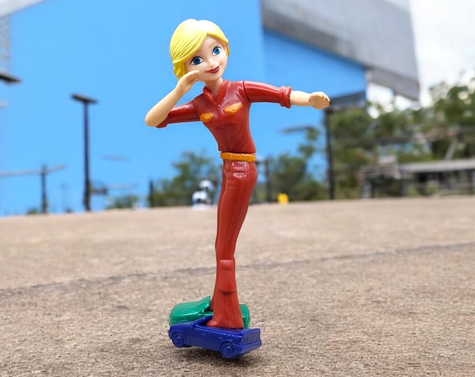 Susan Murphy, Ginormica Figure Monsters Vs Aliens 2009 Mcdonalds Happy ...