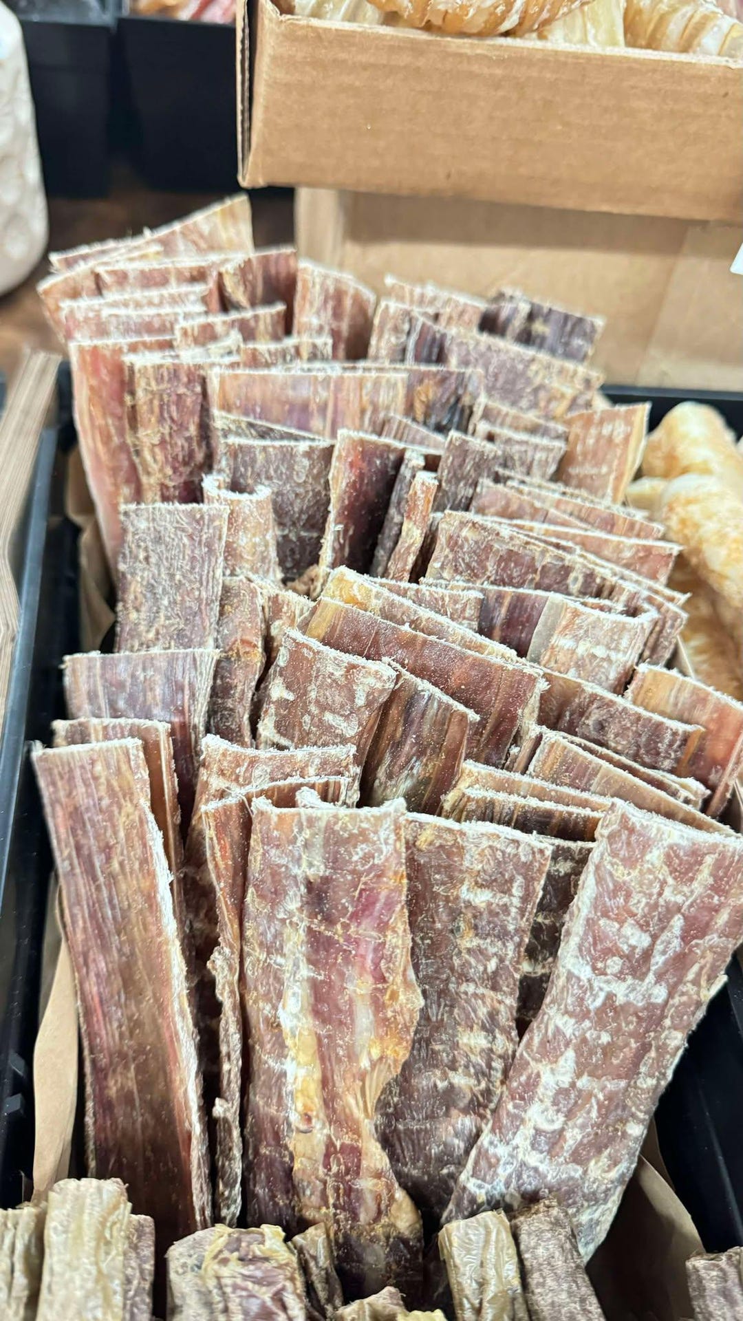 Beef Gullet Flat Treat, 6" Beef Chew, One Ingredient Natural, Flat ...