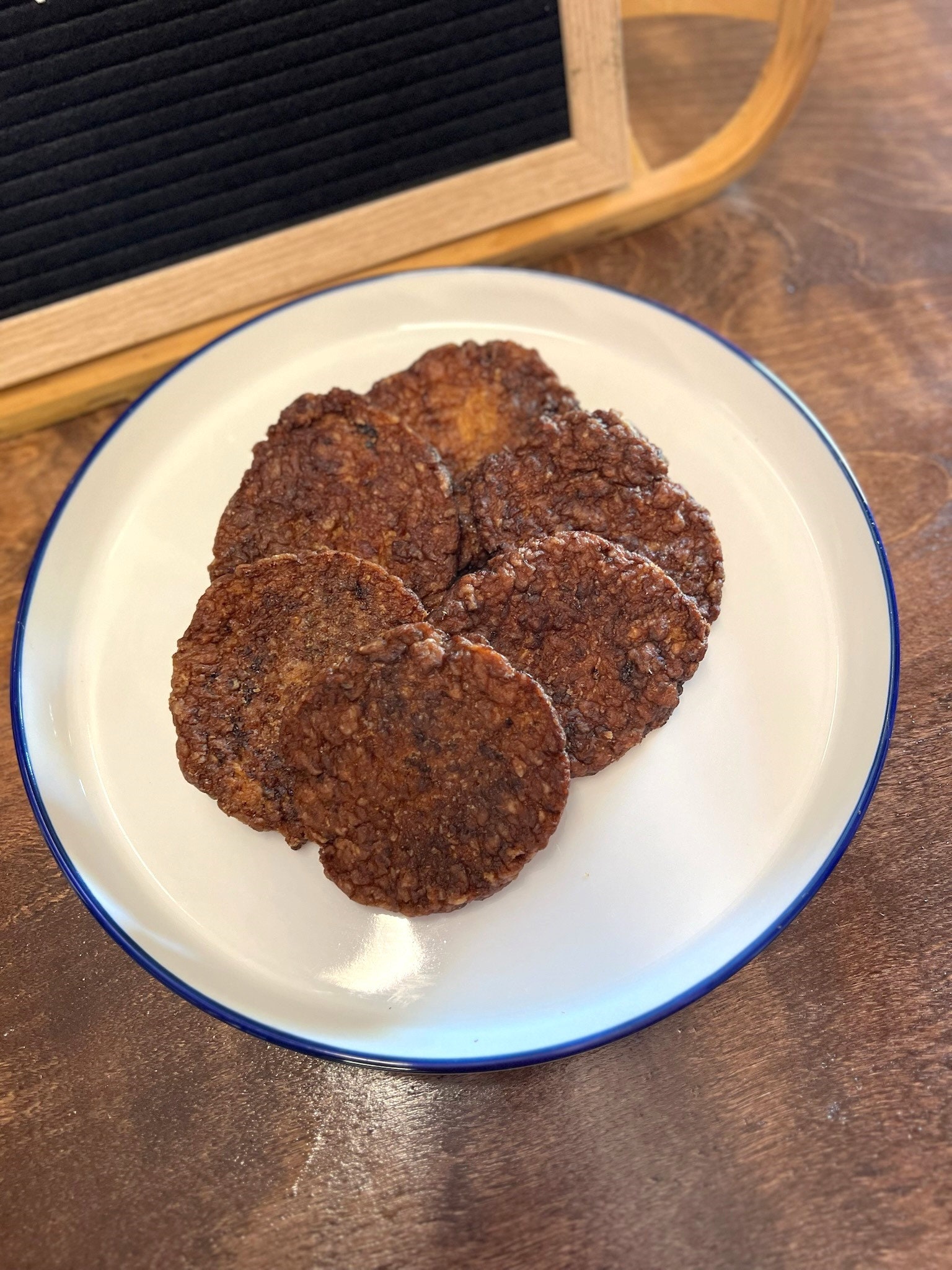 Homemade Beef Hamburger Patties for Dogs, 100% Grass Fed Cattle, Dried ...