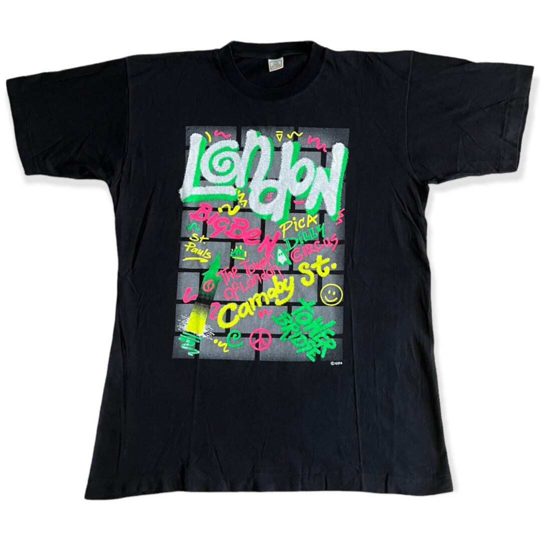 London Graffiti Print Y2k Triko M - Etsy