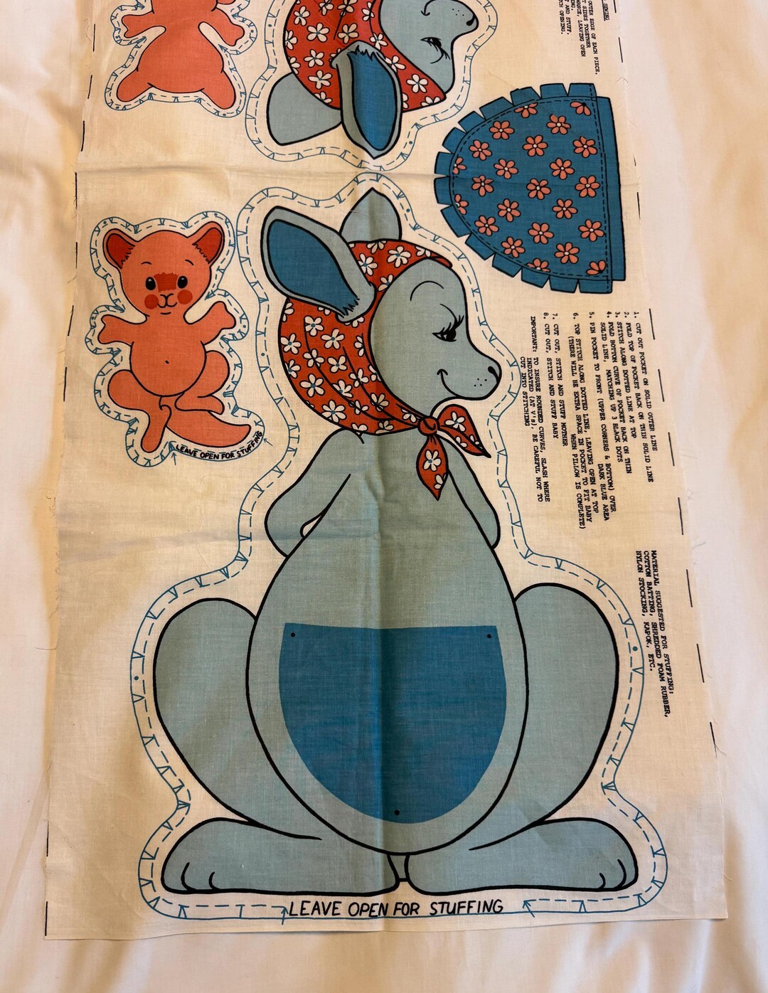 1970s MAMA KANGAROO and JOEY Cut and Sew, With Fun Floral Pocket! - Etsy
