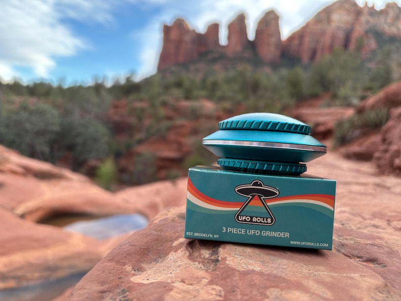 UFO Rolls Turquoise Aluminum Herb Grinder – 2.75" 3-piece With 2.2 ...