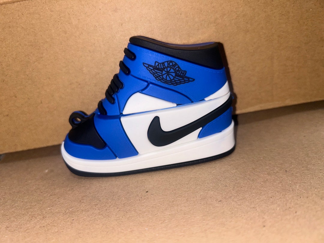 3D Sneaker AirPod Case doubled Blue - Etsy