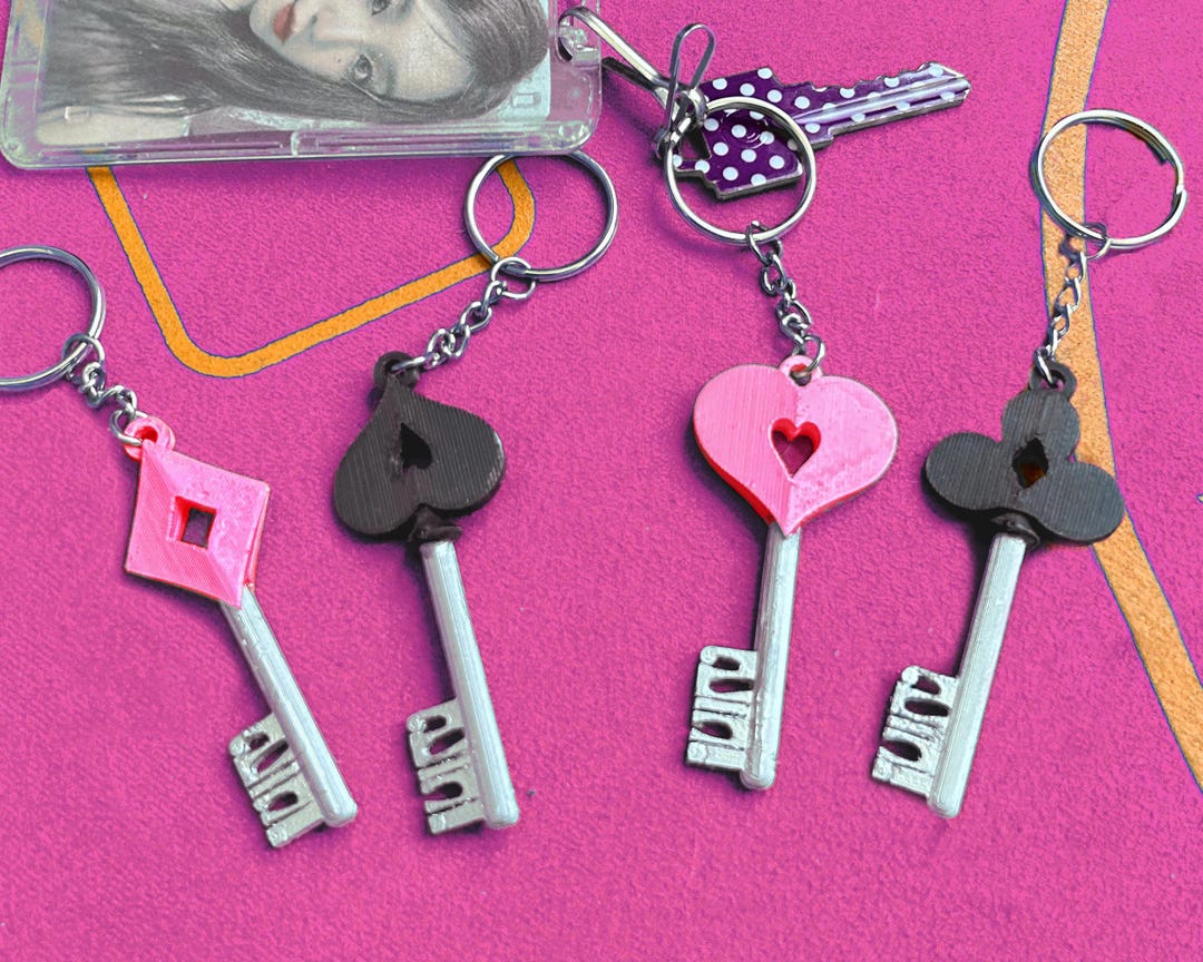 Queencard (G)I-DLE Kpop Keychain Charm Idle Gidle - Etsy