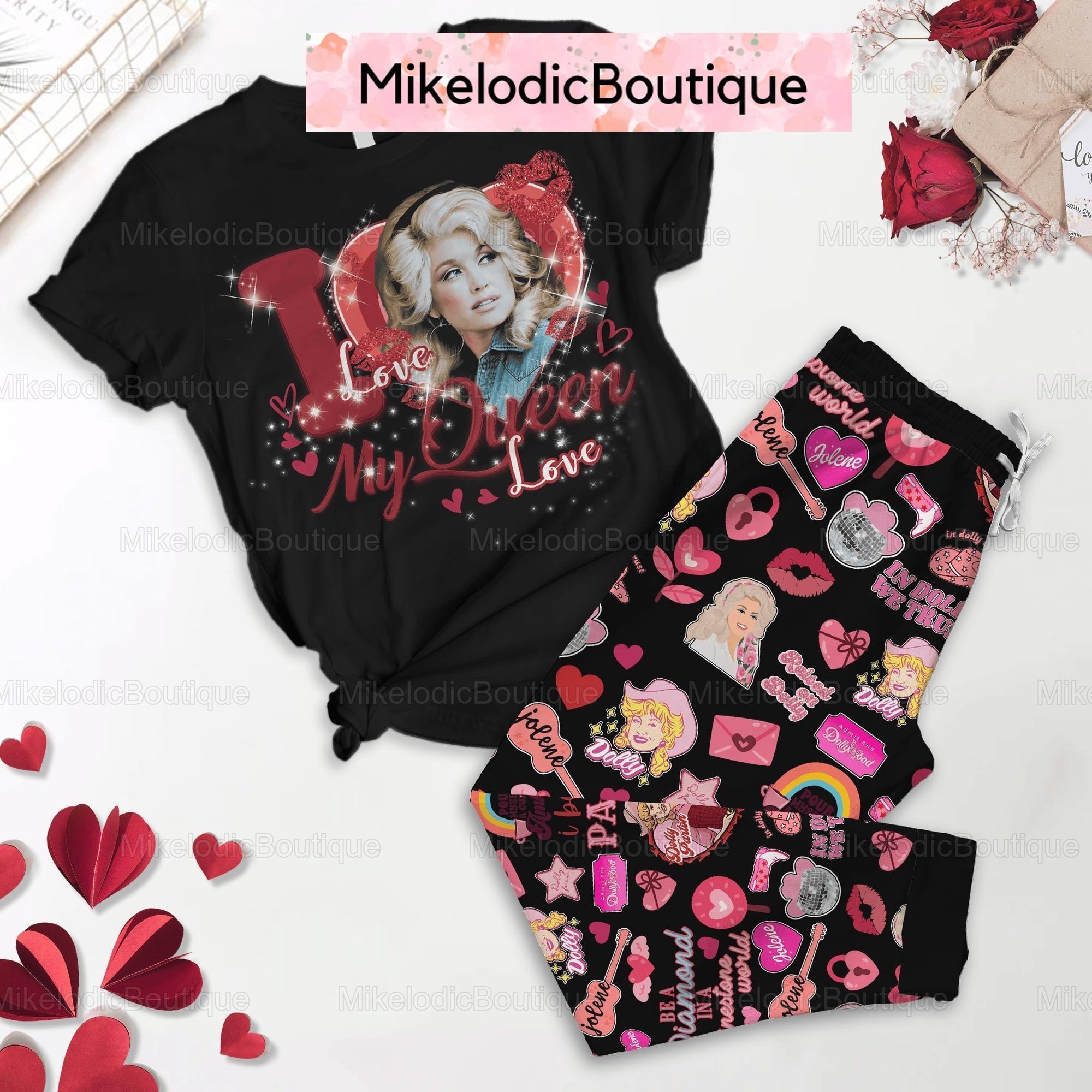 Dolly Parton Pajamas Set, Dolly Parton Holiday Pajamas Set sold by ...