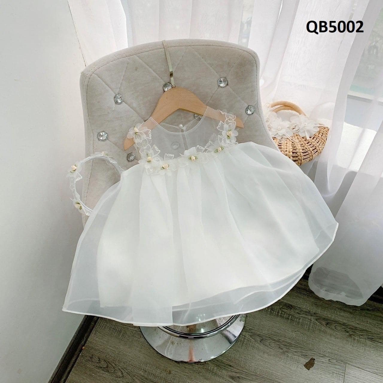 Baby Dress - White Princess Dress for Little Girls, Babies and Toddlers ...