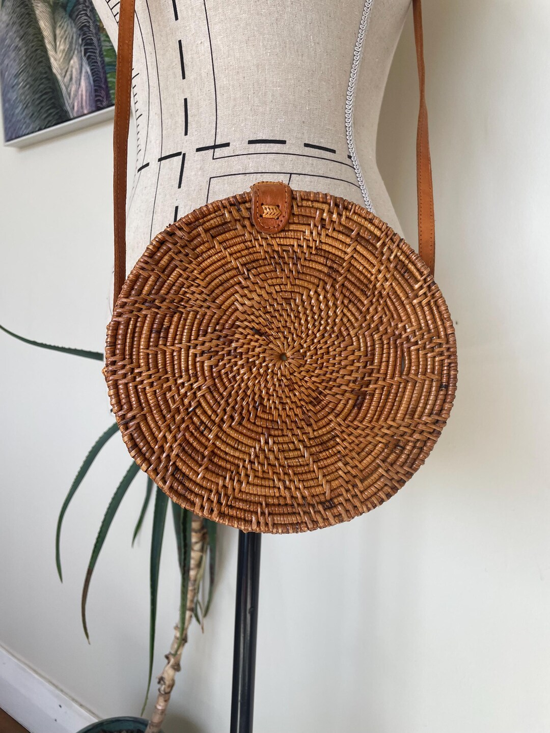 ATA Star Struck Rattan Round Purse Handbag - Etsy