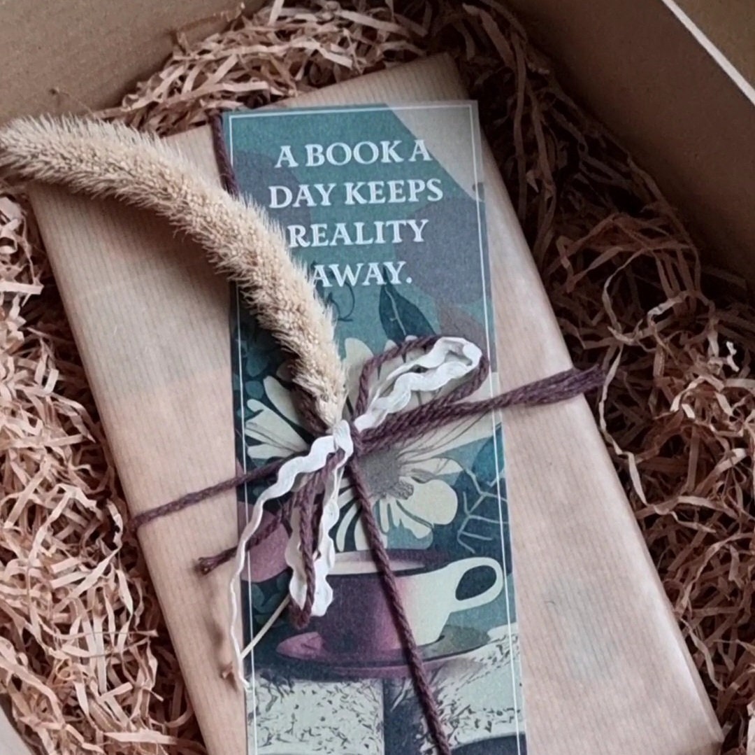 Literary Gift Box: Sustainable Surprise Book With Sleeve and - Etsy