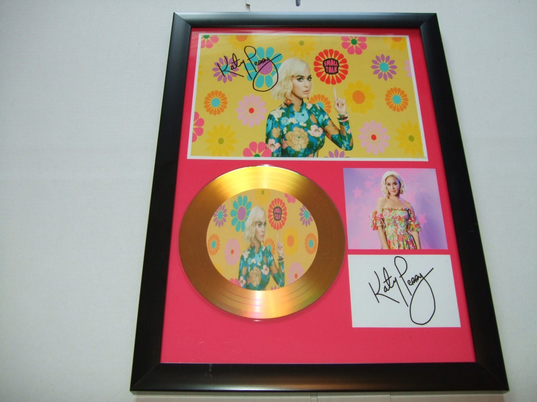 Katy Perry Signed Display - Etsy