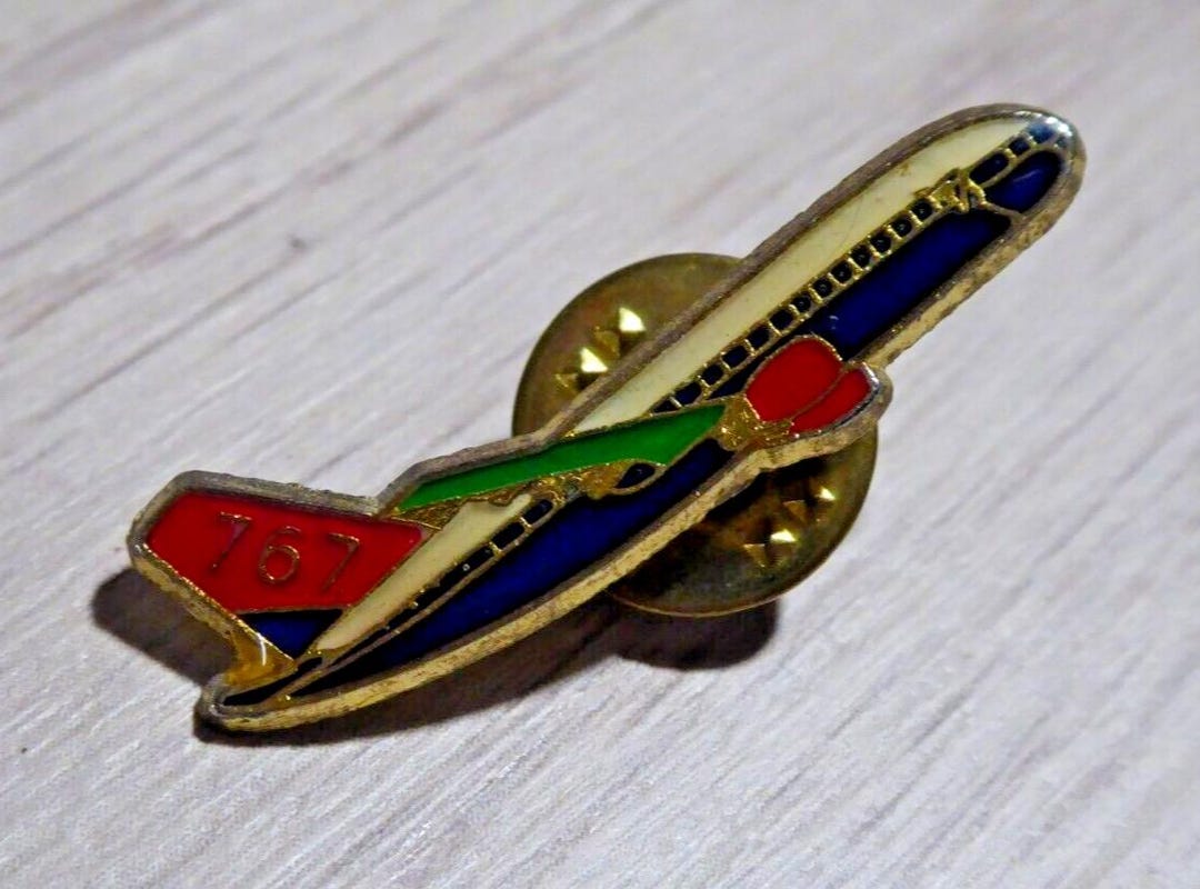 Pin Badge Plane, Boeing 767, Aircraft, Aeroplane - Etsy