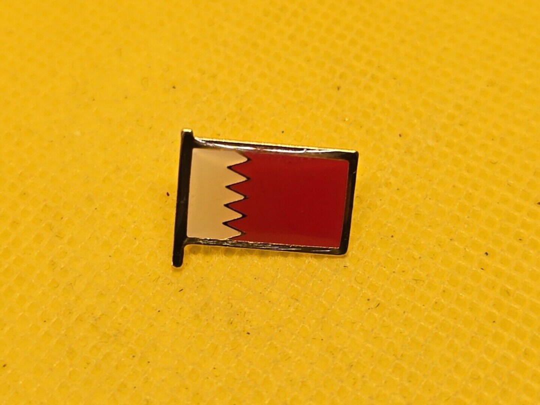 Pin Badge - Bahrain Flag Lapel Pin - Etsy