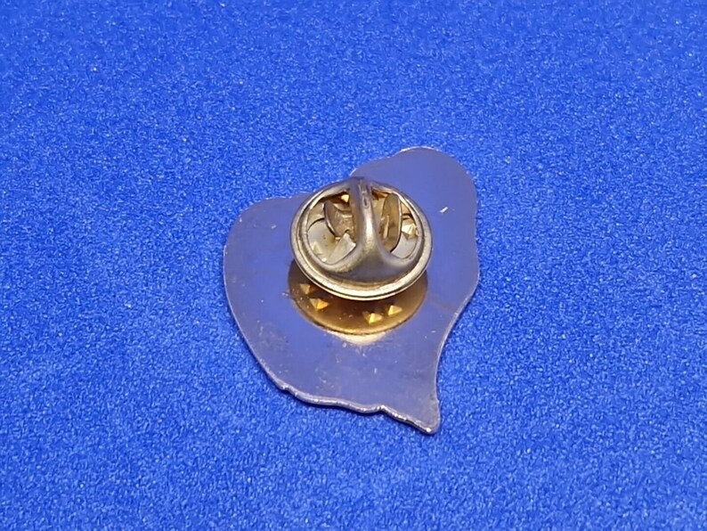 Pin Badge Vintage Seaworld Orlando Rare Penguin - Etsy