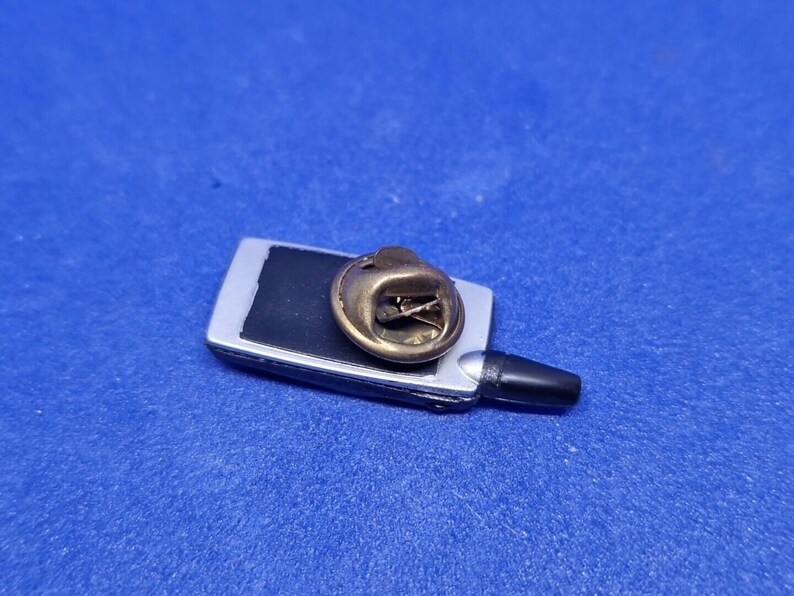 Pin Badge Retro Ericsson Flip Phone, 90s Mobile Phone Classic T28s - Etsy