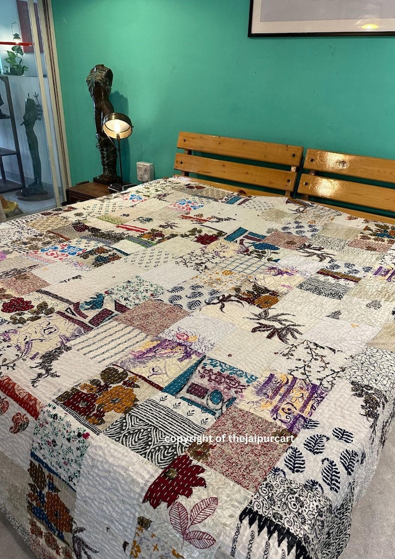 Sofa Cover, Couch Blanket Throw Kantha Quilt Decorative Vintage Silk ...