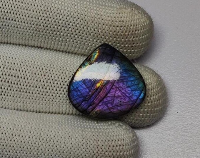 Labradorite Rainbow Fire Small Size Heart Shape Cabochon | Rainbow ...