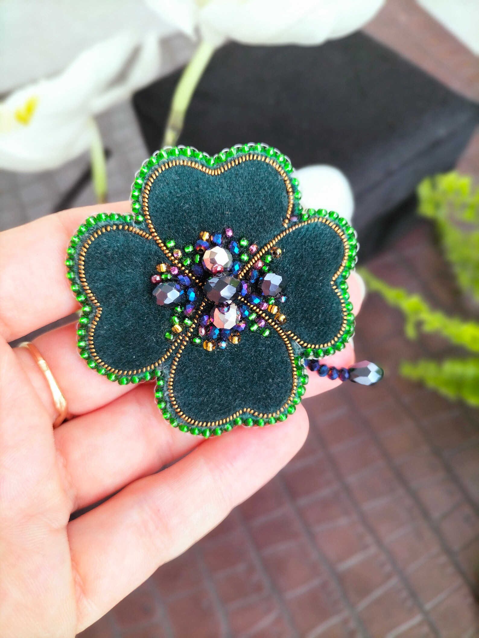 Four Leaf Clover Lapel Pin - Good Luck Charm - Etsy