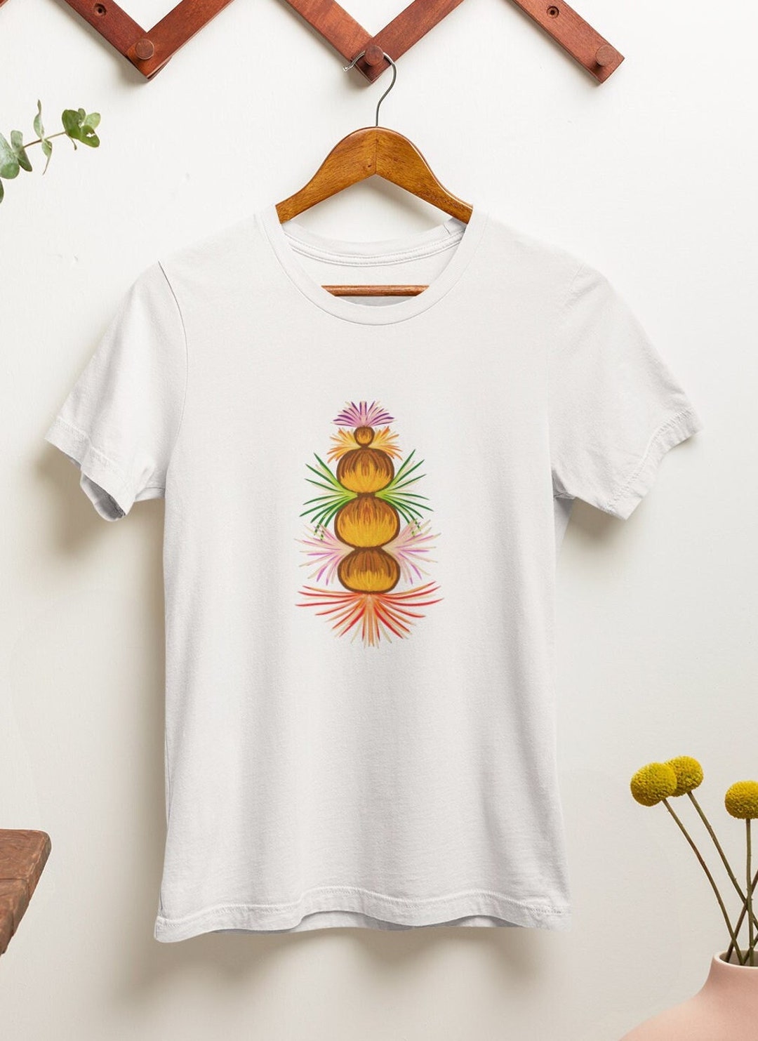 Illusion 2 Art T-shirt: Abstract Graphic Tee, Exclusive Design - Etsy