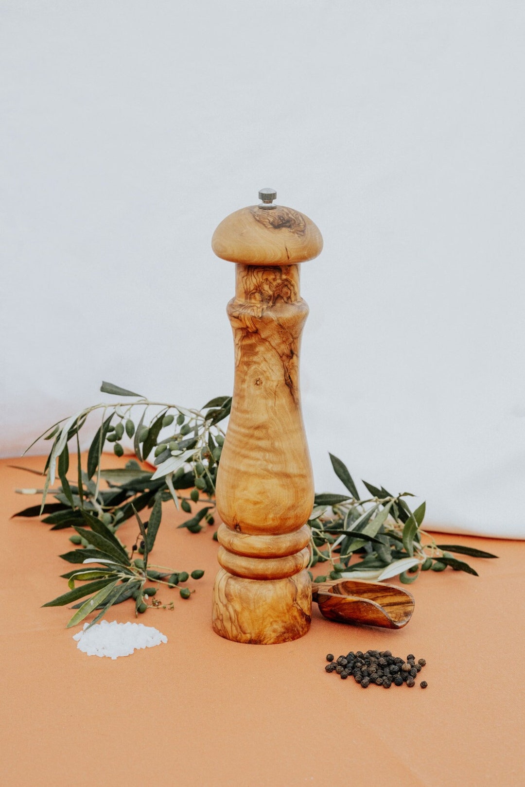 Olive Wood Pepper Grinder, Handmade Wooden Pepper Salt Mill, Pepper ...