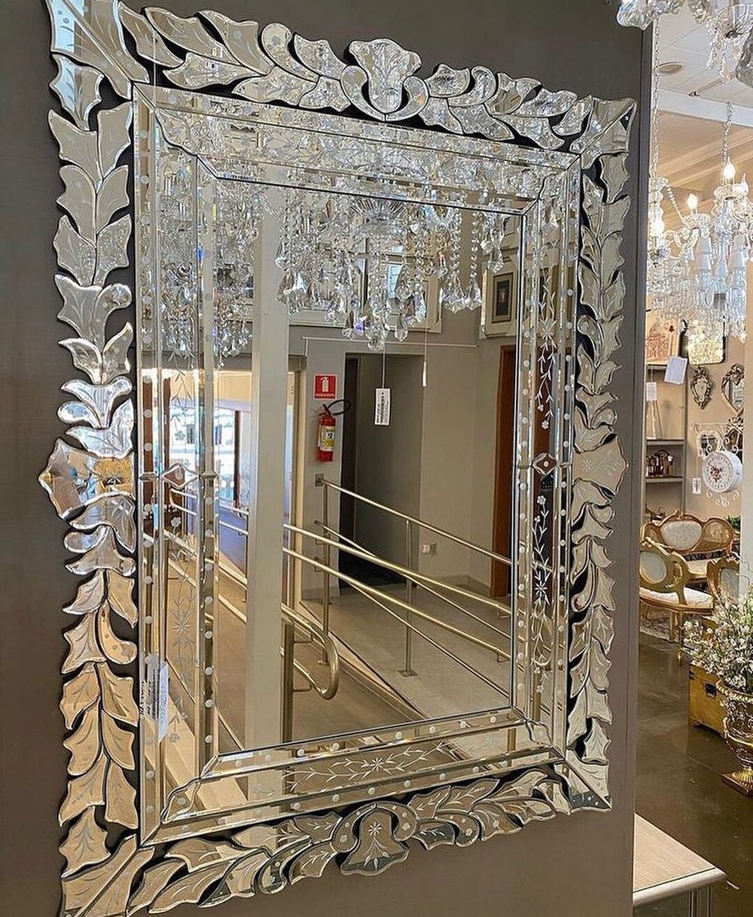 Statement Mirror for Foyer or Luxury Interior Design Grand Palace ...