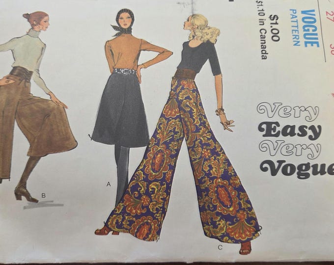 Vogue 7909 Misses' 1970s Waist 27" Flared Shorts Pants Sewing Pattern ...