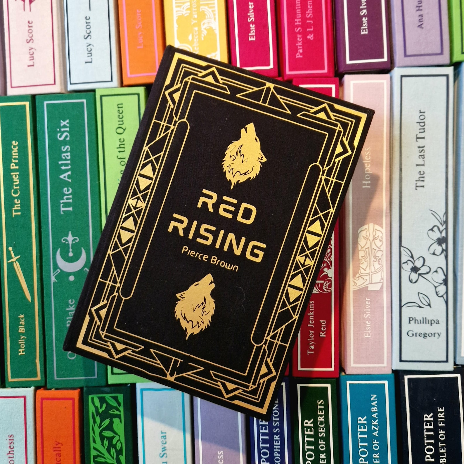 Red Rising Series by Pierce Brown Handmade Classic Clothbound Hardback ...