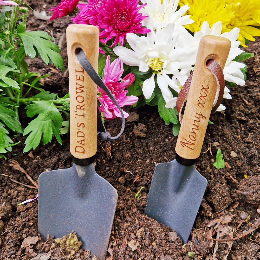 Customisable Garden Trowel Gift - Laser Engraved With Your Text or Logo ...