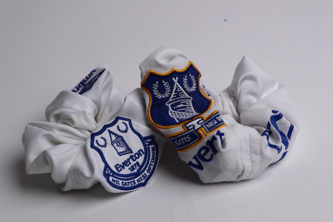Everton Upcycled Classic Football Shirt Scrunchie - Etsy
