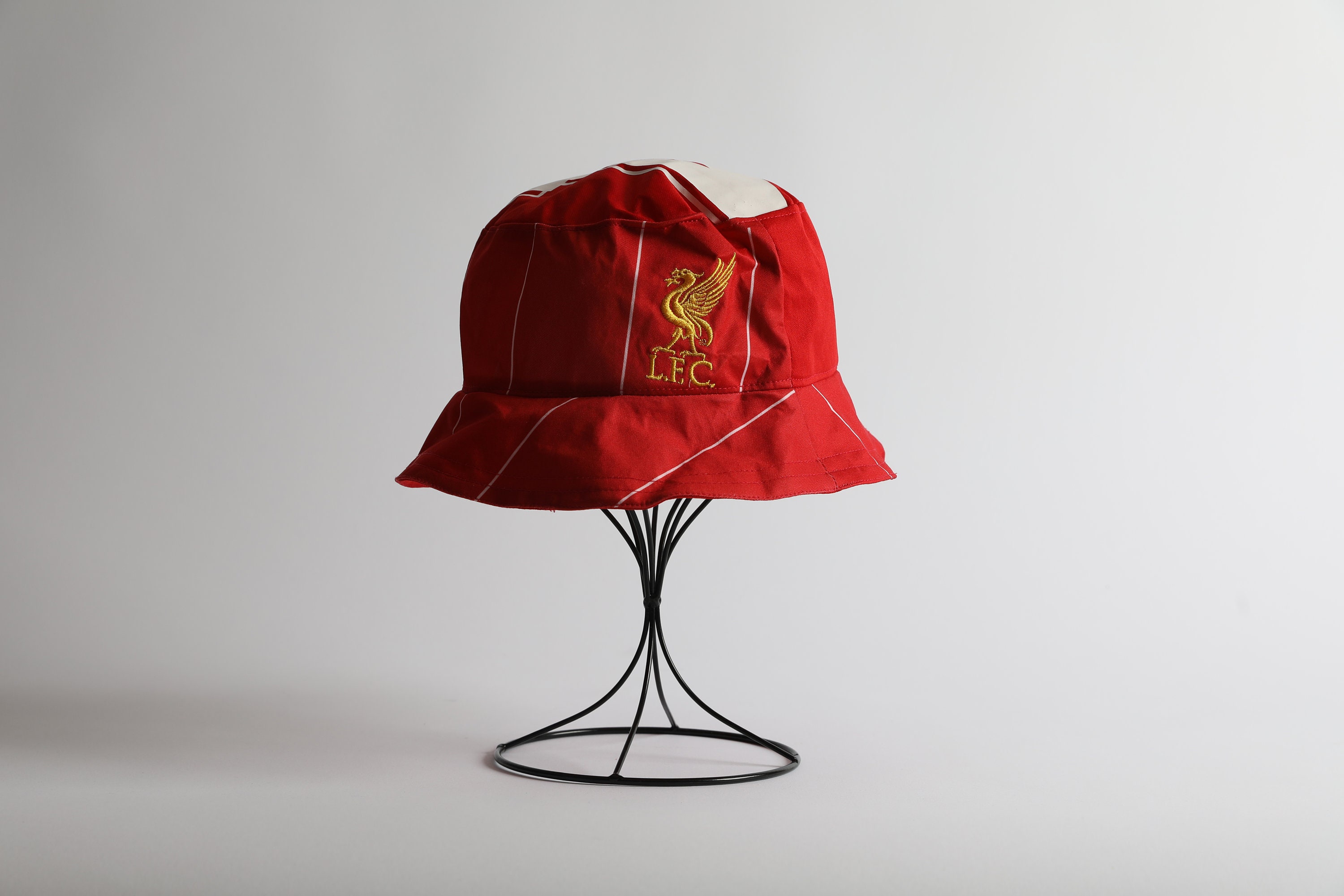 Liverpool 2019/20 Upcycled Classic Football Shirt Bucket Hat - Etsy