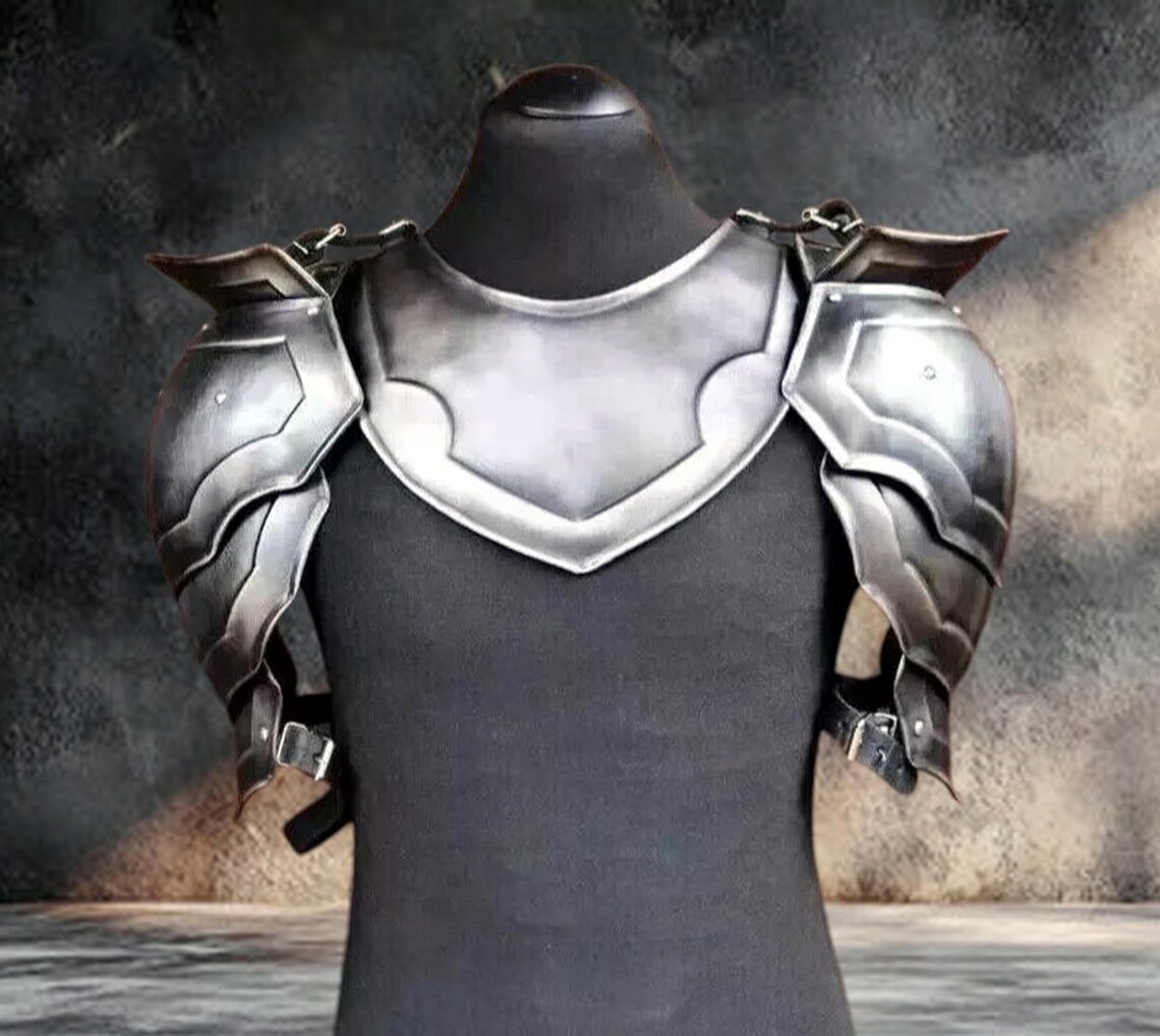 Gothic Steel Pauldrons & Gorget Set: LARP Knight Shoulder Armor - Etsy