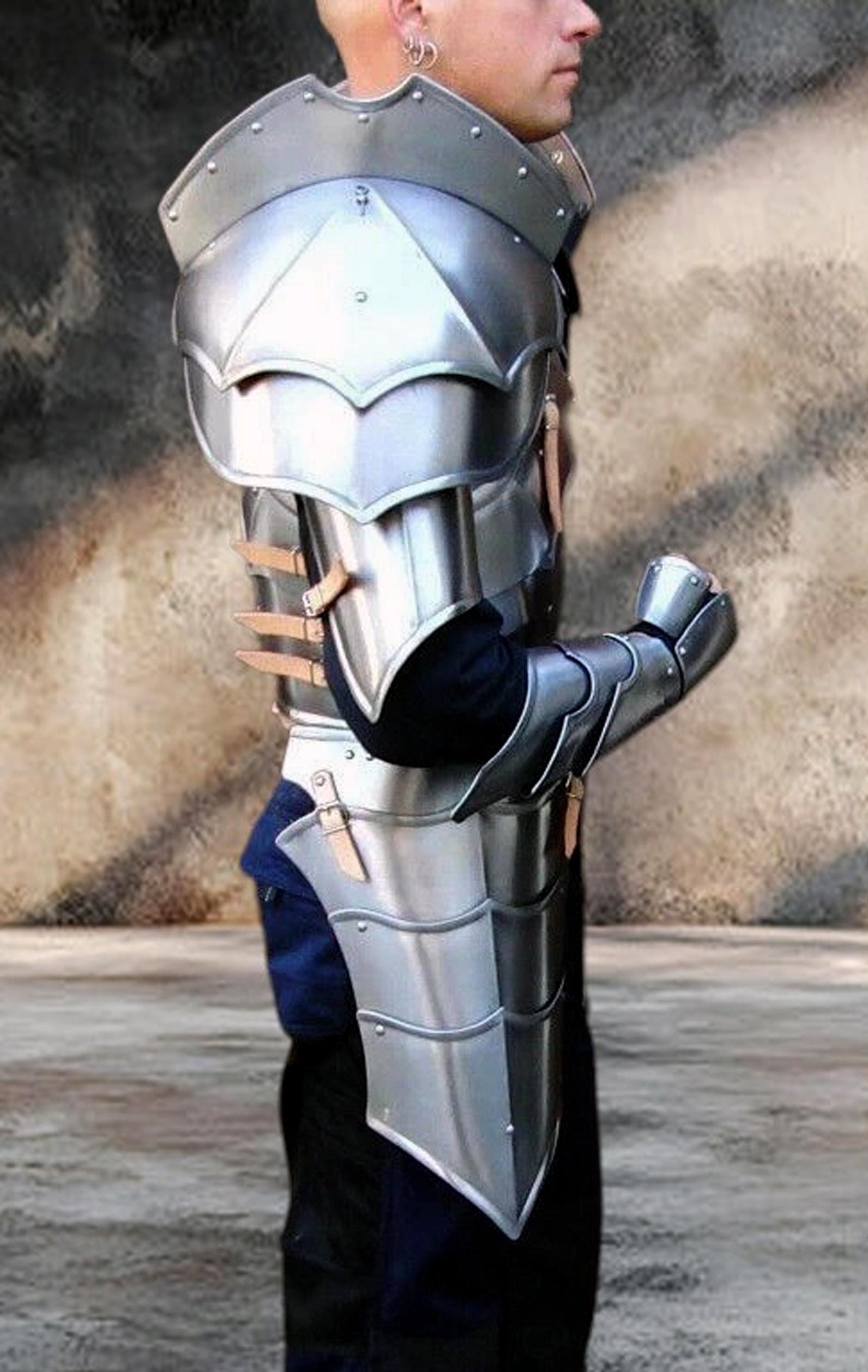 Medieval Armor Set 18GA Steel – Half Cuirass, Pauldrons & Gauntlets ...