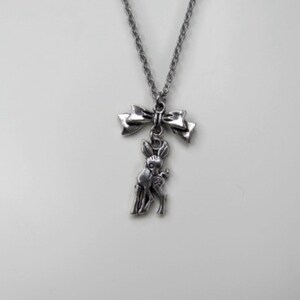 Dainty Deer & Bow Chain Necklace - Etsy