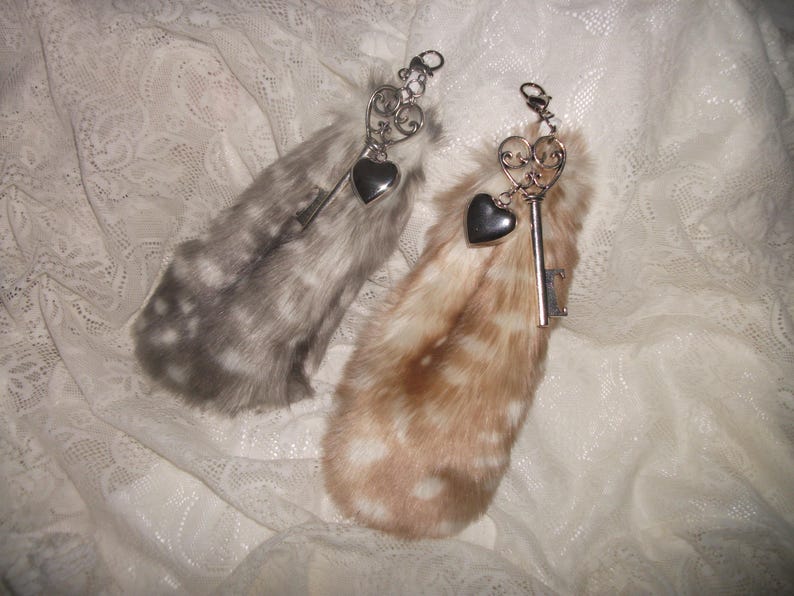 Winter & Forest Fawn Tail Keyrings - Etsy