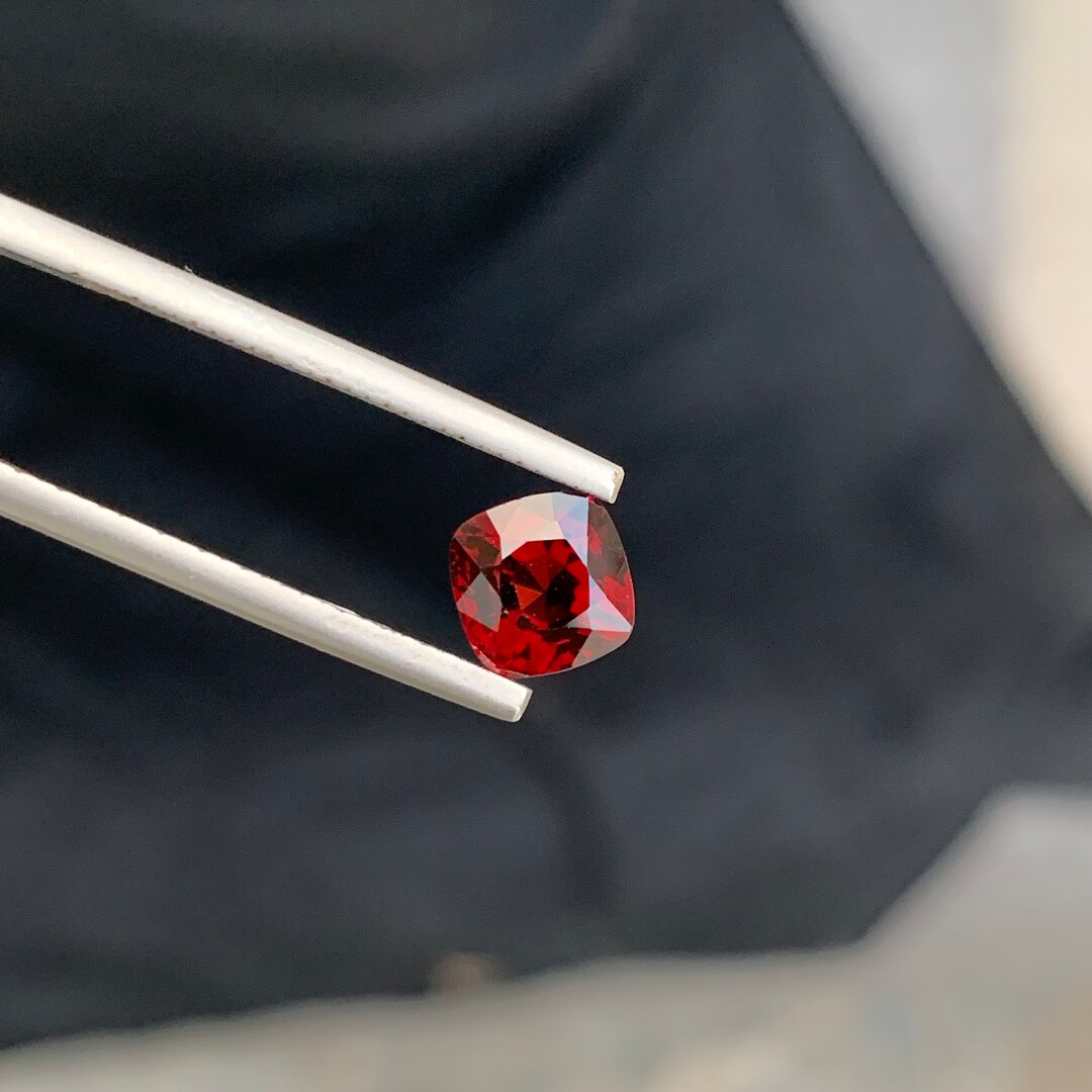Gorgeous 1.60 Cts Loose Red Spinel Faceted Burmese Red - Etsy