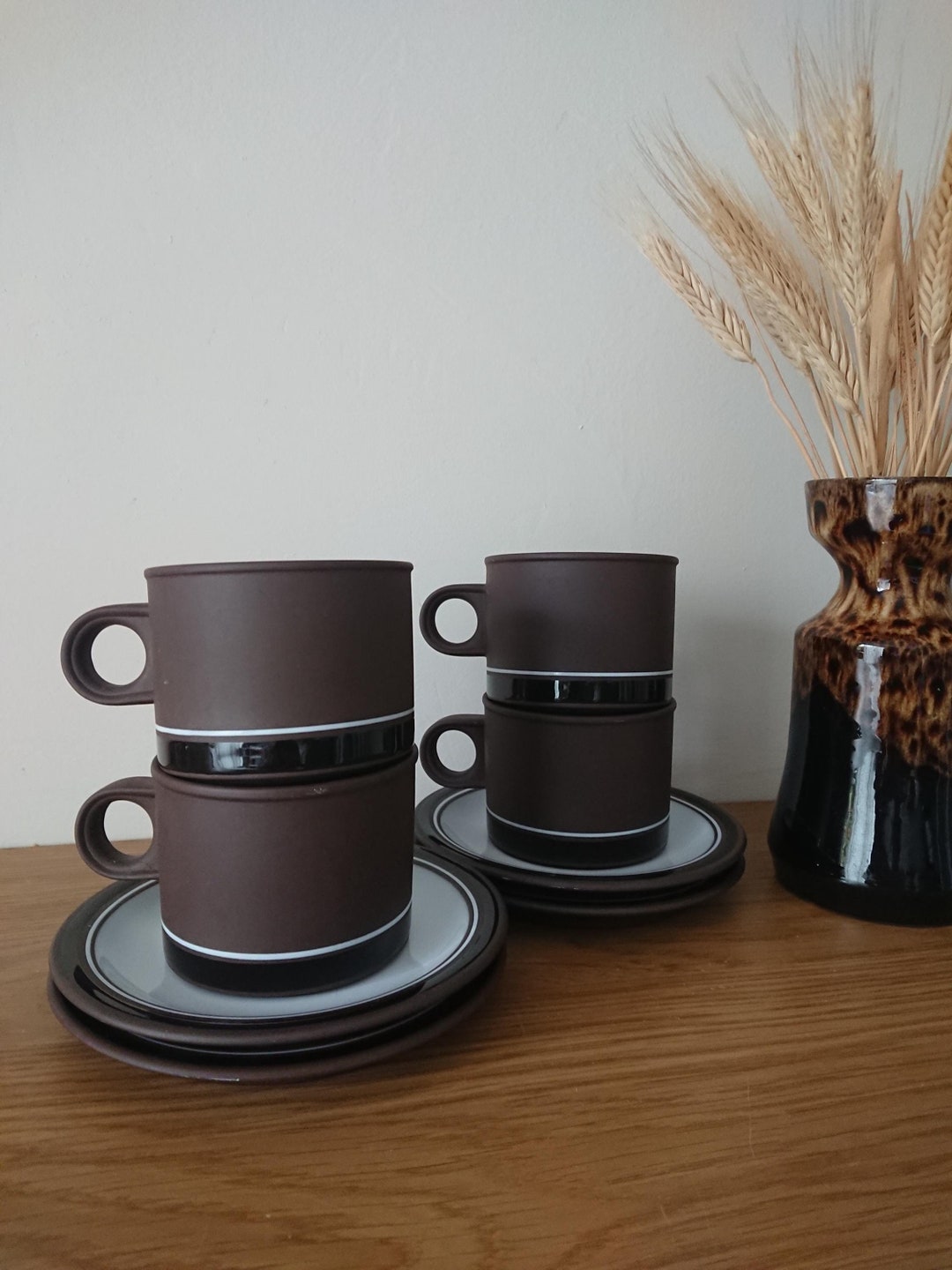 Set of 4 Retro Style Vintage Cups and Saucers - Etsy