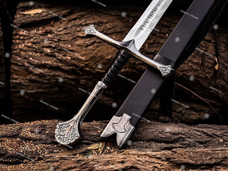 Anduril Sword of Strider, Master Replica Sword, LOTR Gifts for Men ...