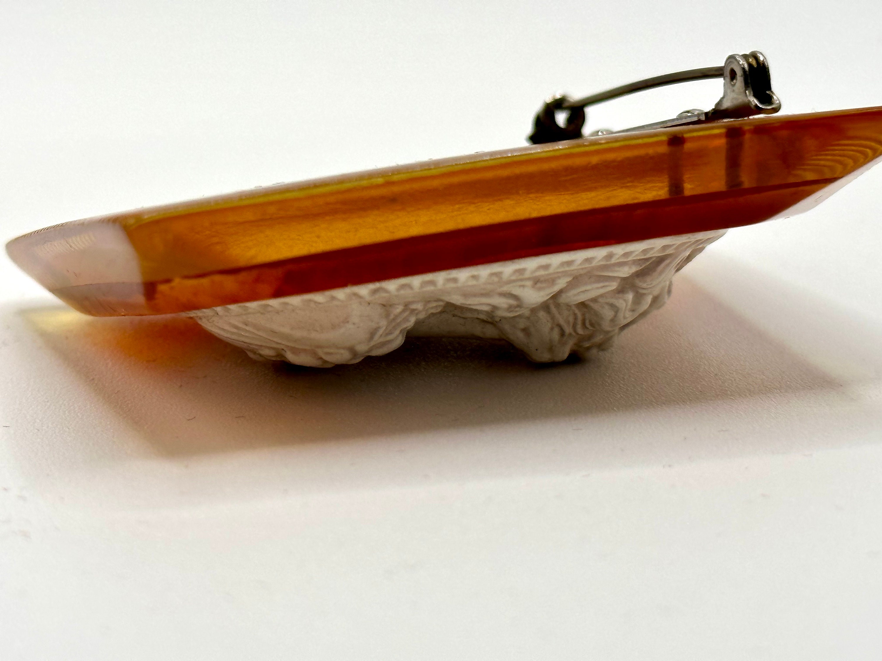 Vintage 1930s Bakelite and Celluloid Cameo Brooch - Etsy