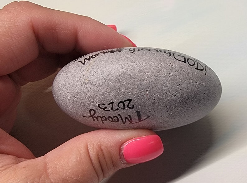 Painted Rock, Hand Painted, Acrylic Paint, Inspirational, Bible Verse ...
