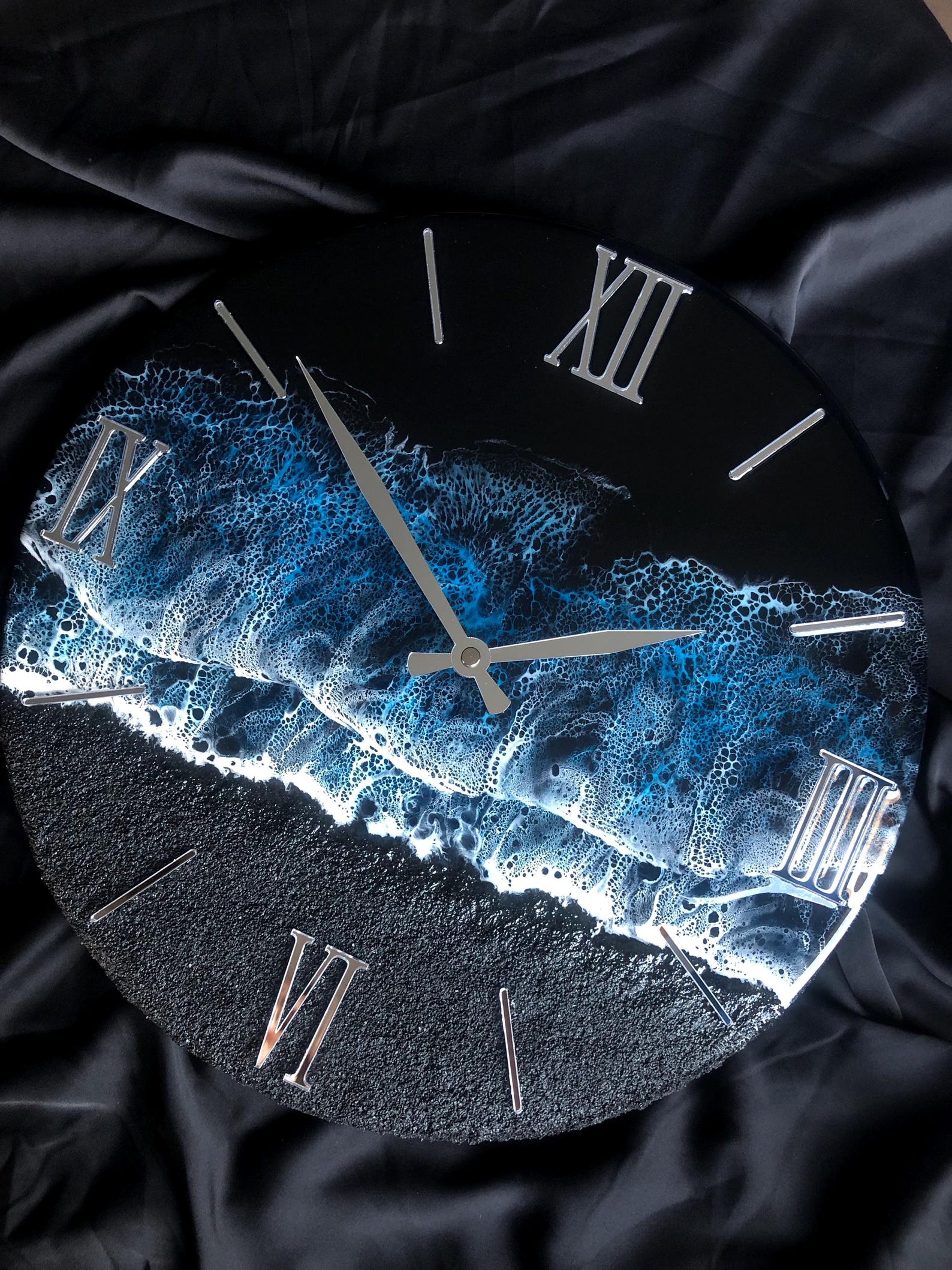 Black Sea Resin Wall Clock| Resin Art| Resin Wall Clock| Ocean Clock ...