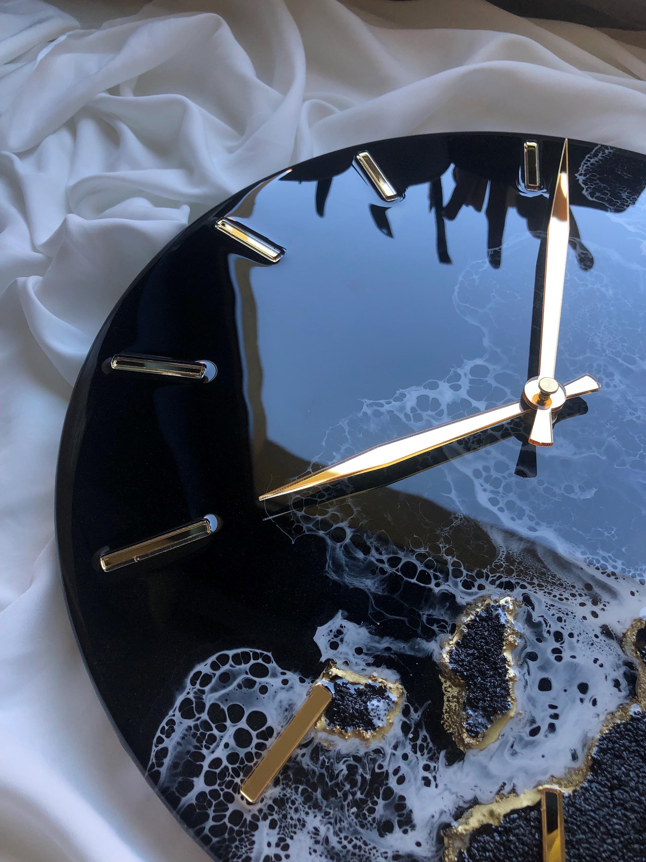 Black Sea Resin Wall Clock| Resin Art| Resin Wall Clock| Ocean Clock ...