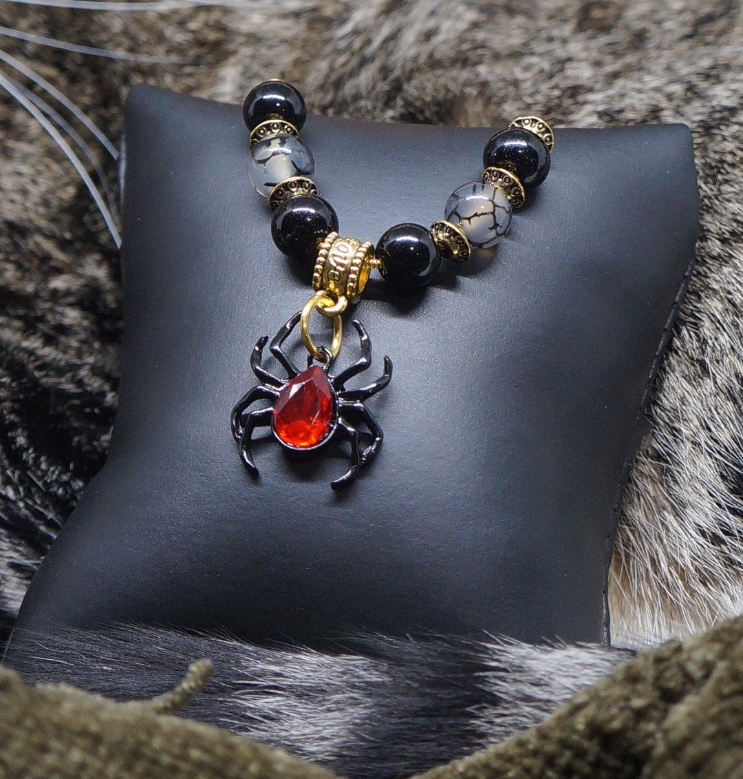 Spider Necklace! Gemstone is Black Cracked Agate and Onyx. Gold ...