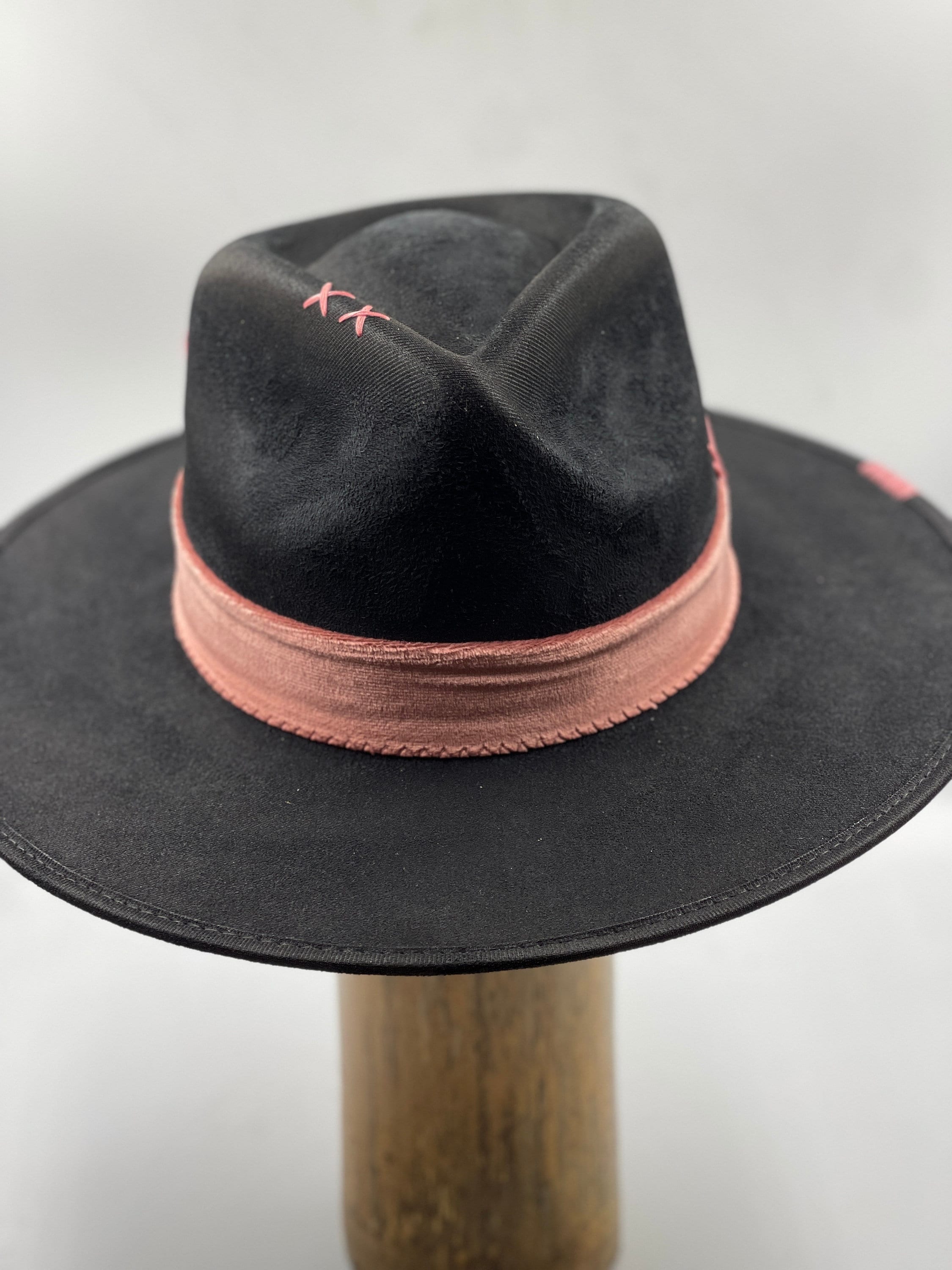 Boho Hat, Fedora Hat, Ecco Suede, Desert Hat, Black and Salmón. - Etsy