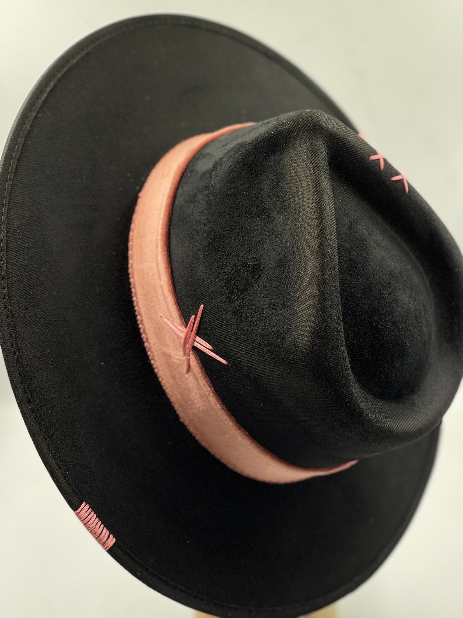 Boho Hat, Fedora Hat, Ecco Suede, Desert Hat, Black and Salmón. - Etsy