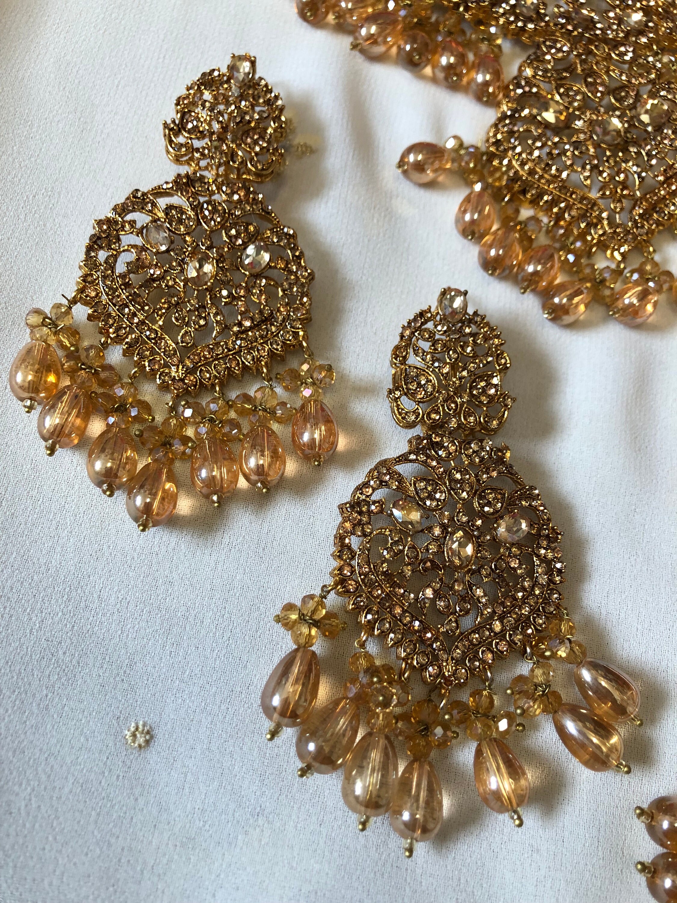 Indian Pakistani Golden With Champagne Gold Pearl Beads Nauratan ...