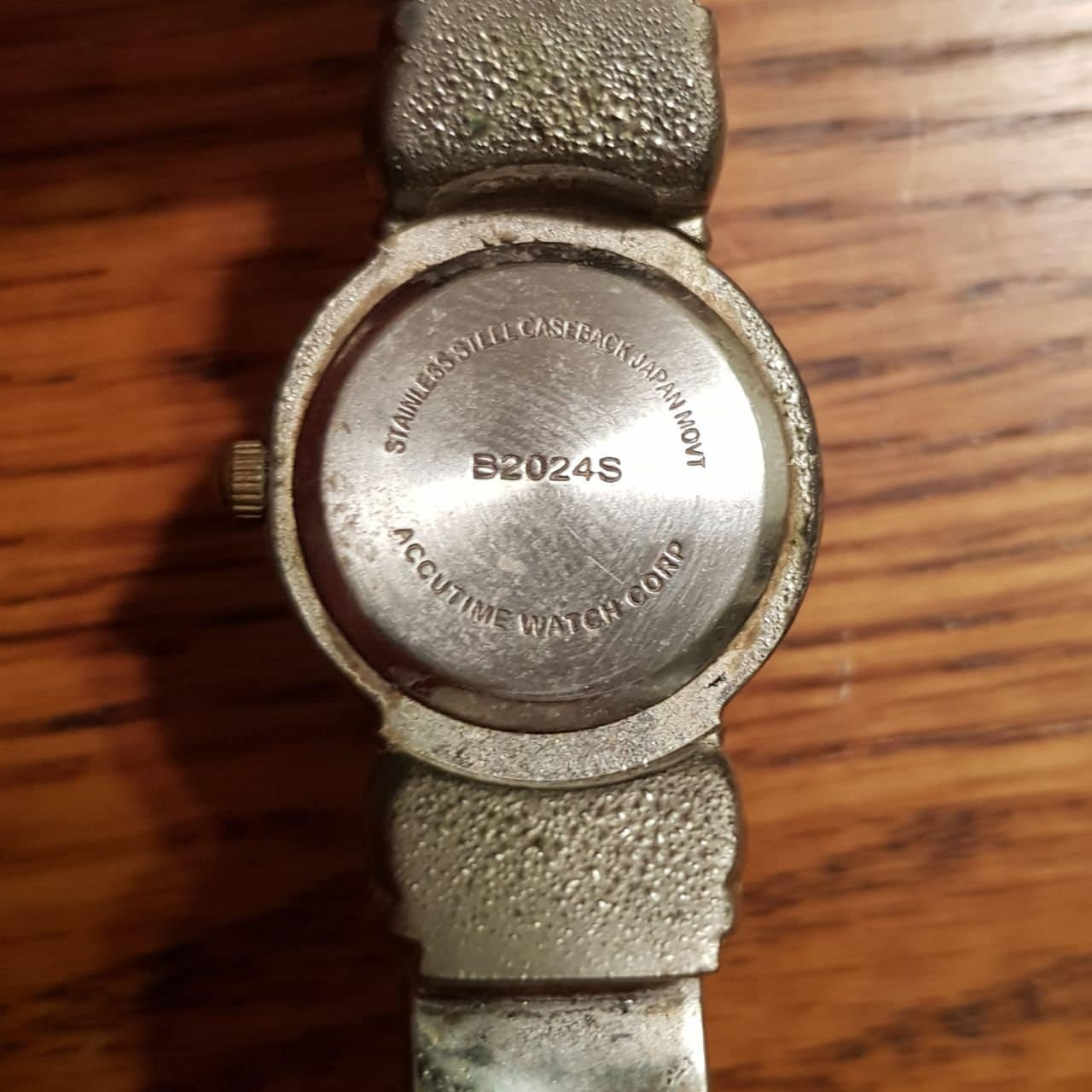 Kim Rogers Ladies Quartz Vintage Watch With Embossed Silver-tone Cuff ...