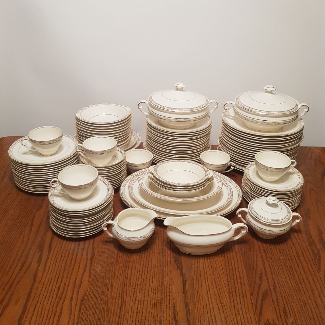 Pope Gosser China La Belle Made in USA Vintage Dinnerware Set of 158 Pieces - Etsy