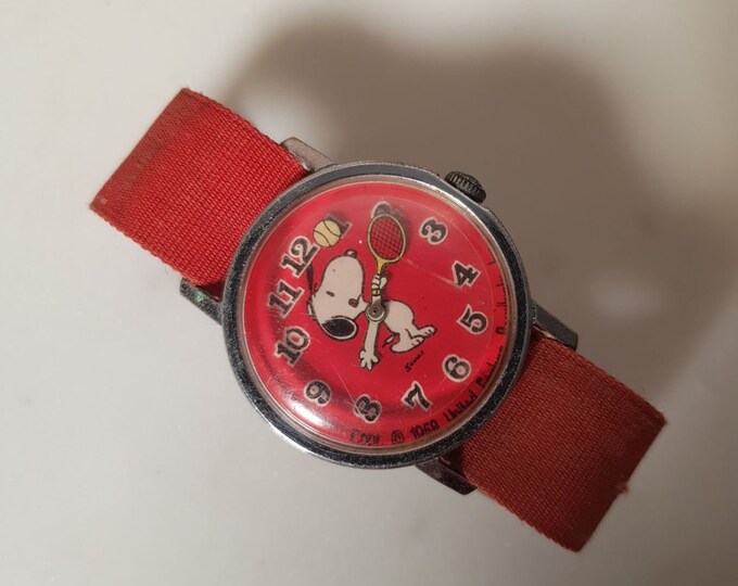 Snoopy Tennis Watch 1970s - Etsy