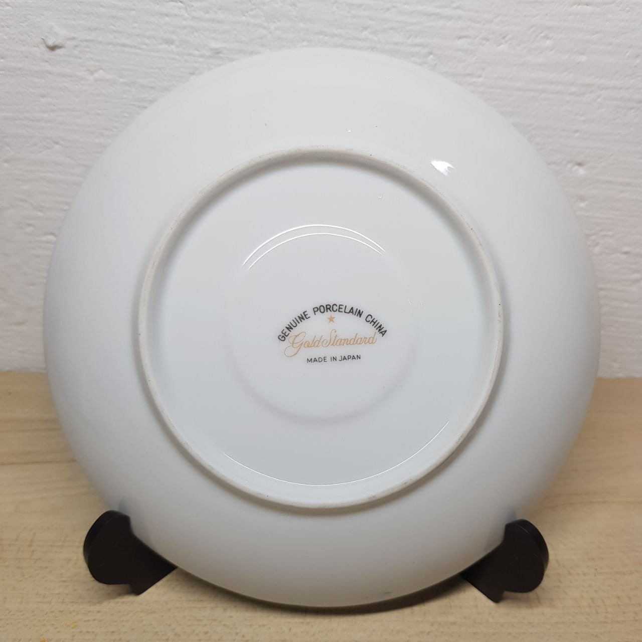 Genuine Porcelain China Gold Standard Japan Dinnerware Set of 43 Pieces ...